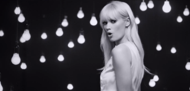 G.R.L - 'Lighthouse' - BigTop40