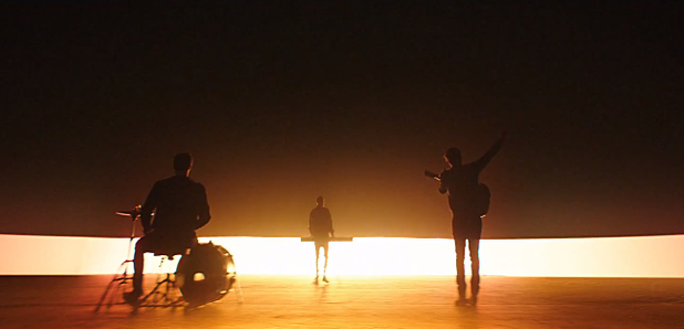 Take That - 'Let In The Sun' - BigTop40